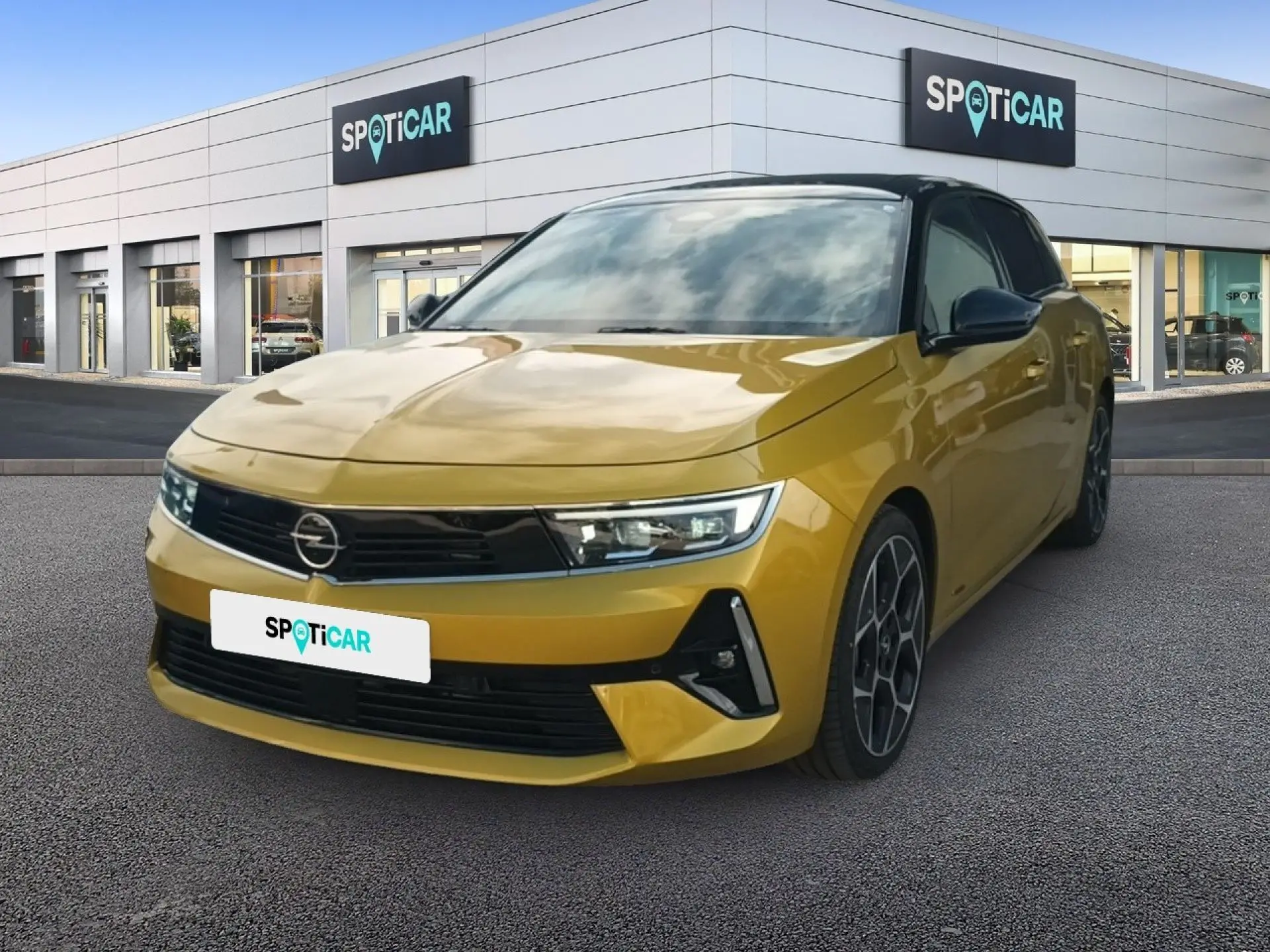 Opel Astra 1.2T XHT 96kW (130CV) Ultimate Auto - Caetano Retail